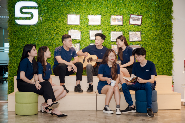 What is Fresher? What is the role and importance of Freshers in the ...